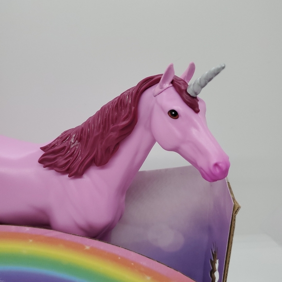 Breyer | Toys | Breyer Cherry 22 World Of Breyer Paddock Pals Unicorn ...
